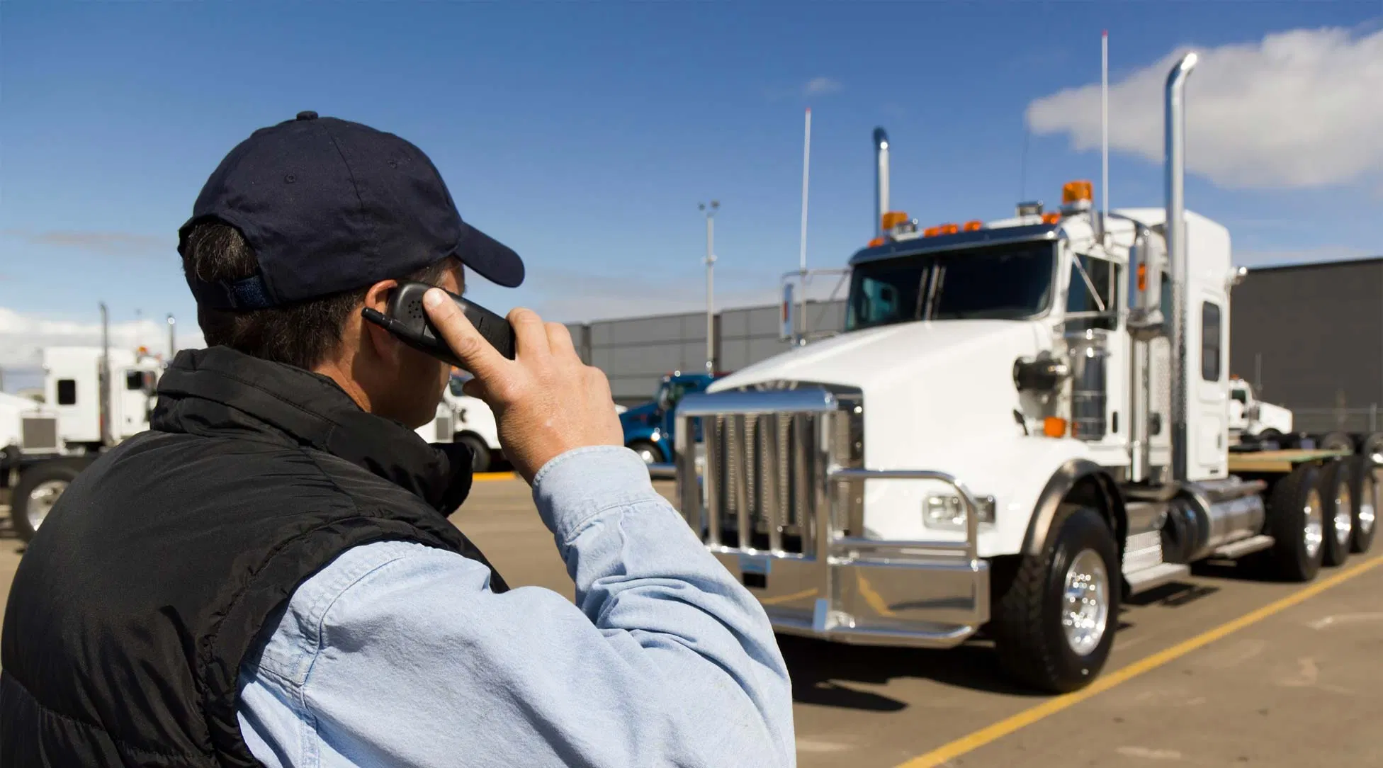 What is a Broker in Transportation? Key Roles and Benefits